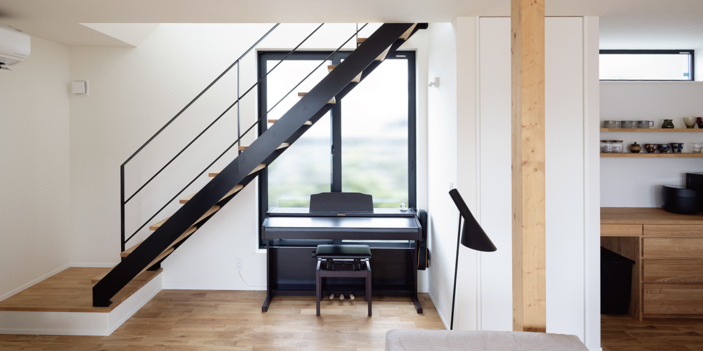 北側斜面から望む眺望の家 CodaDesign建築事例|広島で建築家と建てるデザイン注文住宅｜DUコダ一級建築士事務所